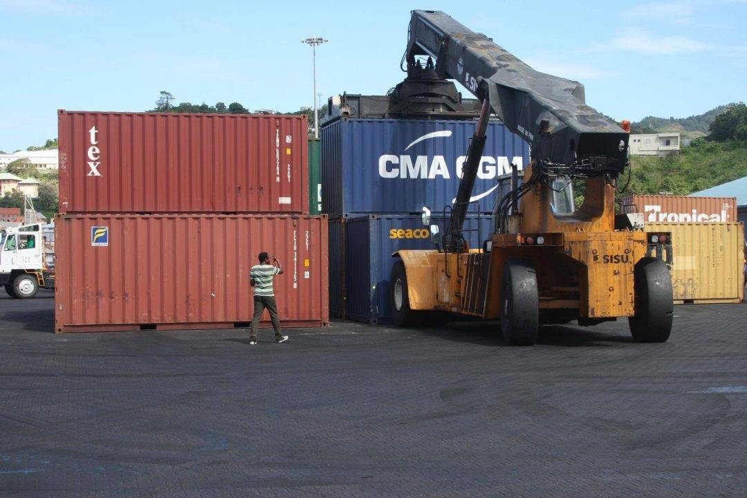 Ziel erreicht: Container mit Hilfsgütern in Grenada angekommen ...